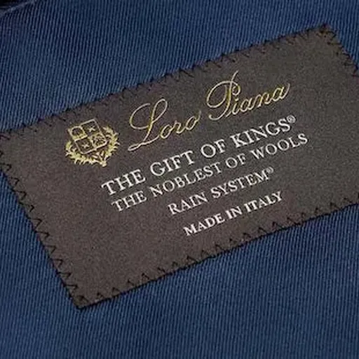 Loro Piana, un Qr code sui capi per verificare autenticità e ...