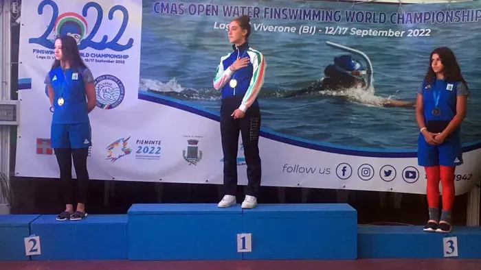 Nuoto Pinnato, Giorgia Destefani è campionessa del mondo junior. Un argento per Giulia Cerchi ...