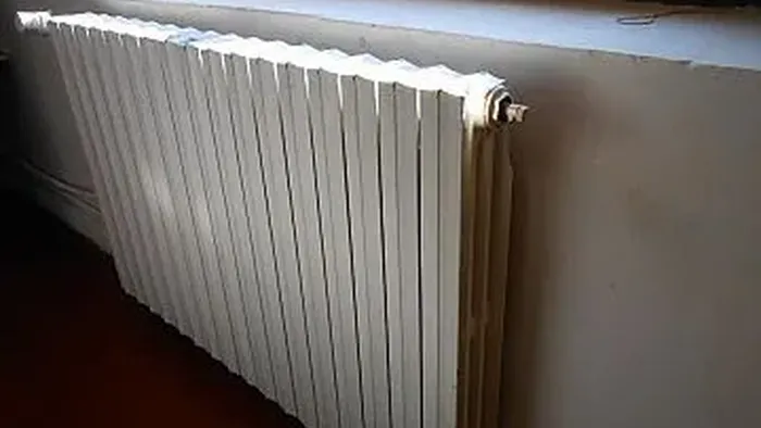 Riscaldamento, c'è il Decreto: termosifoni più bassi di un grado e ...