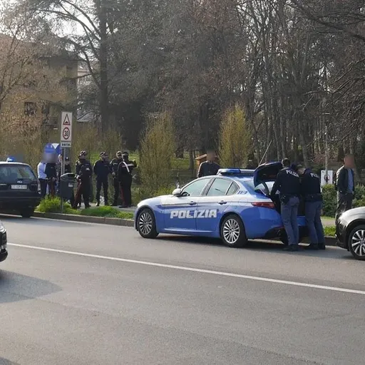 Rissa al parco della Rovere tra due gruppi di extracomunitari. Arrivano ...