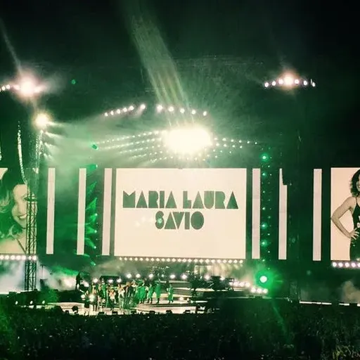 La ballerina biellese Maria Laura Savio si racconta. In edicola martedì ...