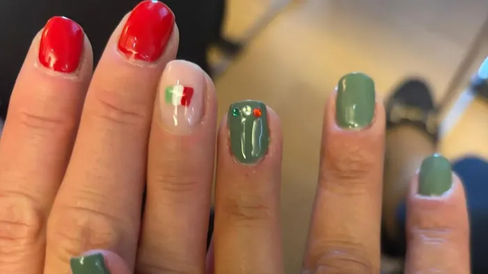 La manicure alpina di Elena Rocchi ed Elisa Pollero